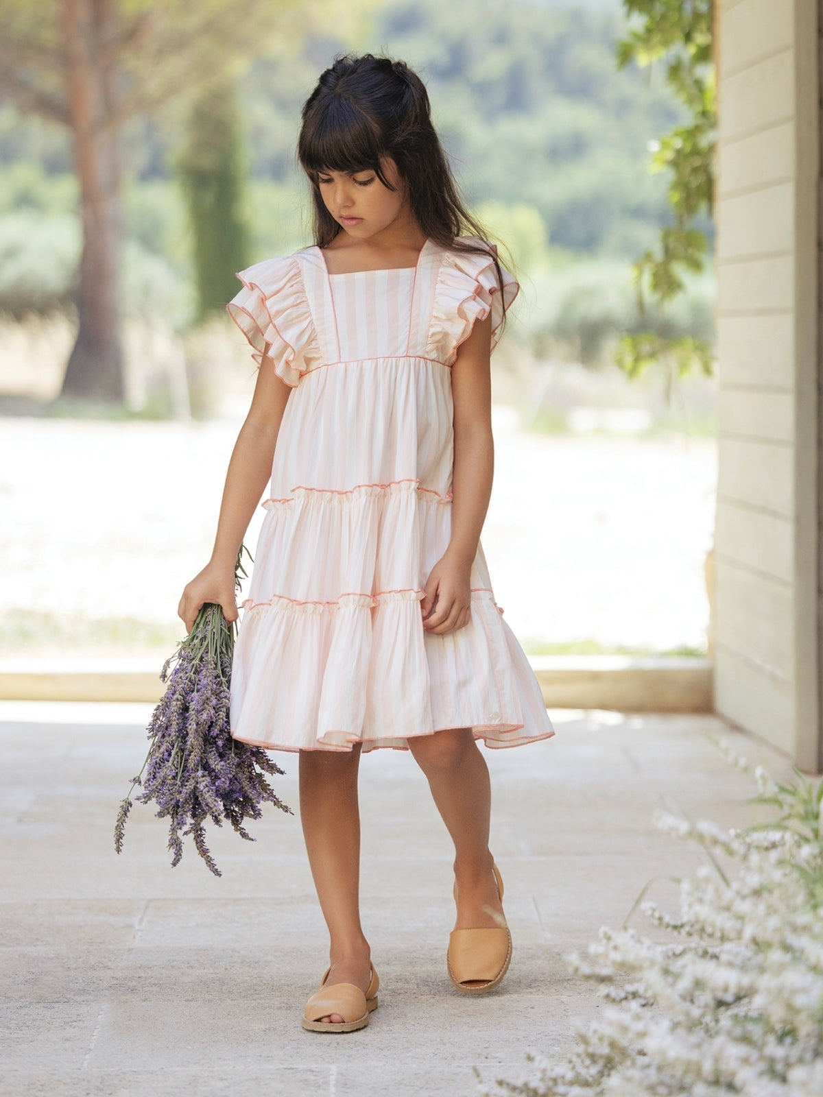Girl Dresses: Stylish and Fun Options for Every Occasion